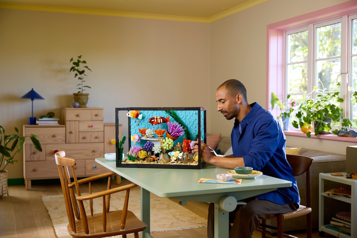 LEGO® Icons Tropical Aquarium Building Set for Adults - About Us - LEGO.com