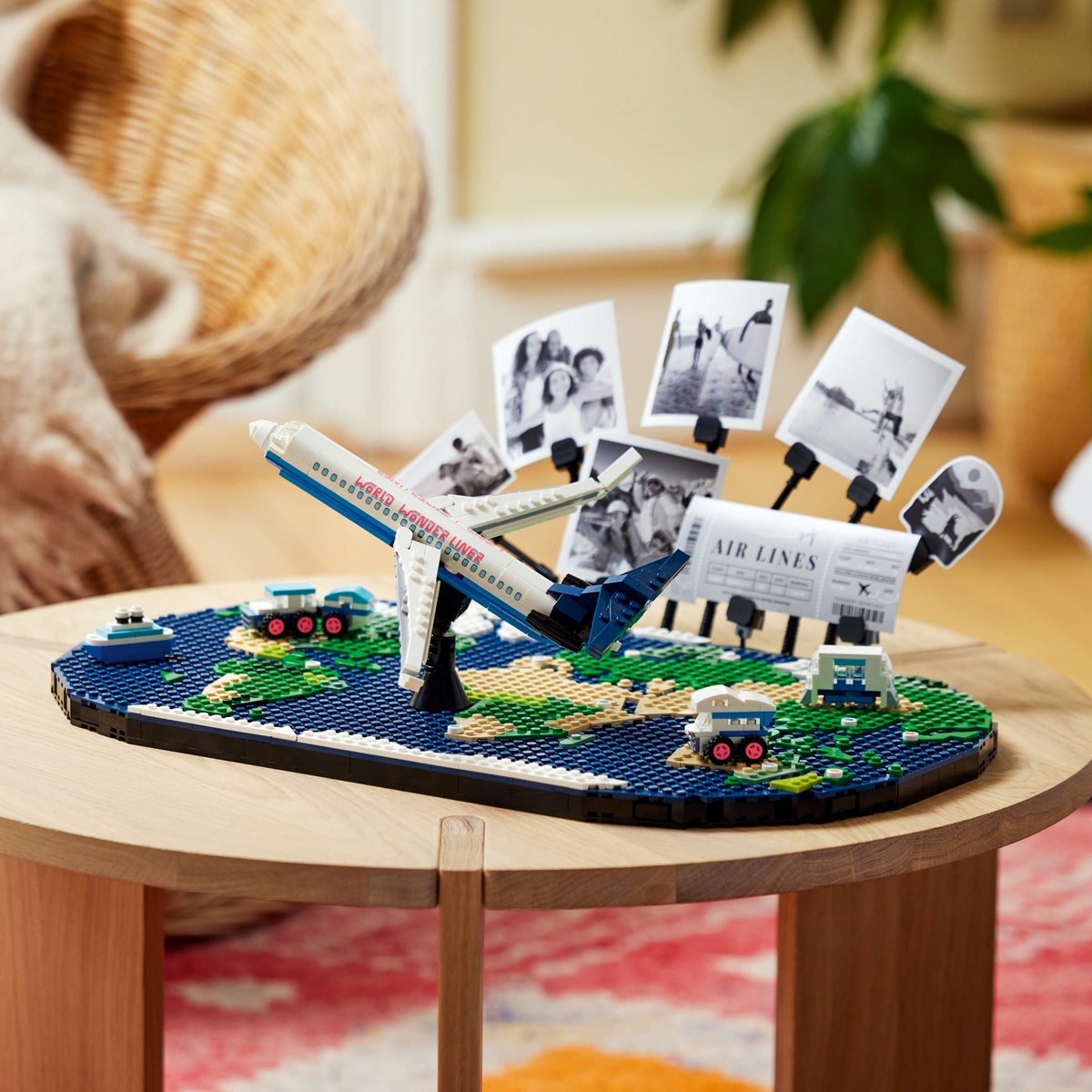 The New LEGO® Travel Moments Set - About Us - LEGO.com