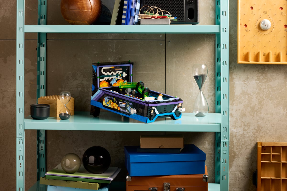 LEGO® Icons Arcade Pinball Machine - About Us - LEGO.com