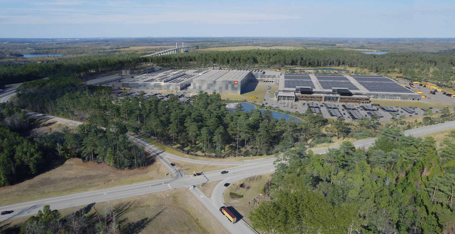 The LEGO Group to build US$1 billion, carbon-neutral run factory in ...