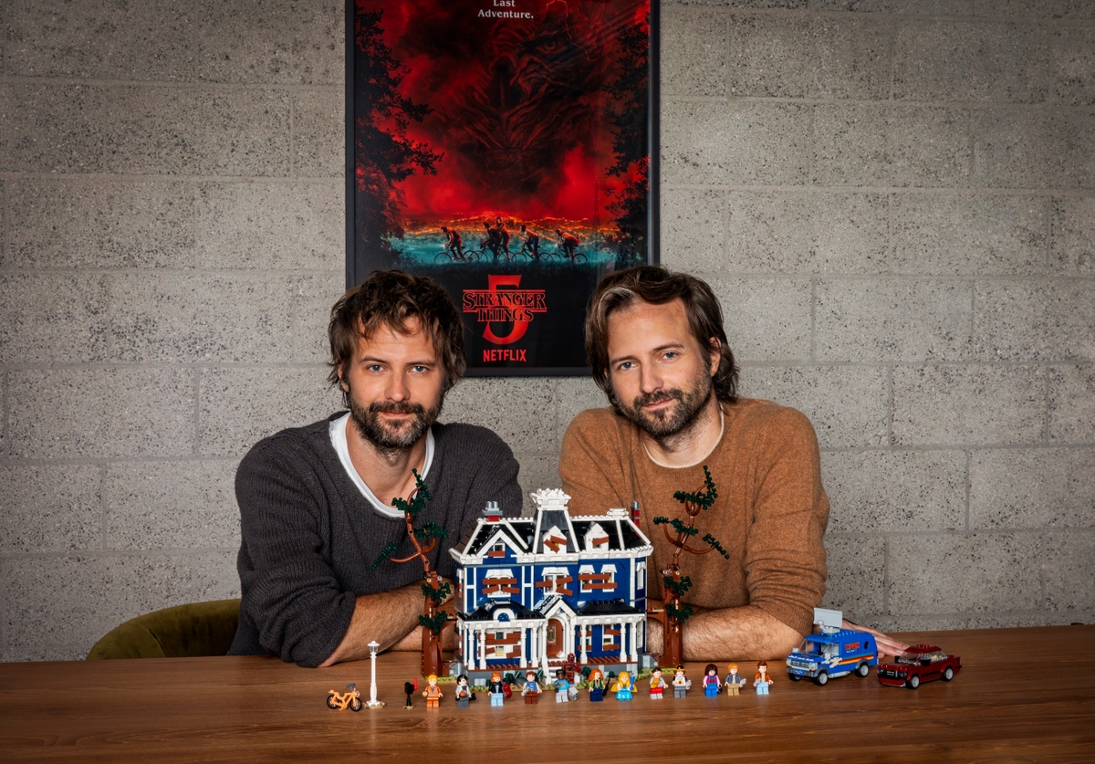LEGO® Icons Stranger Things: The Creel House - About Us - LEGO.com