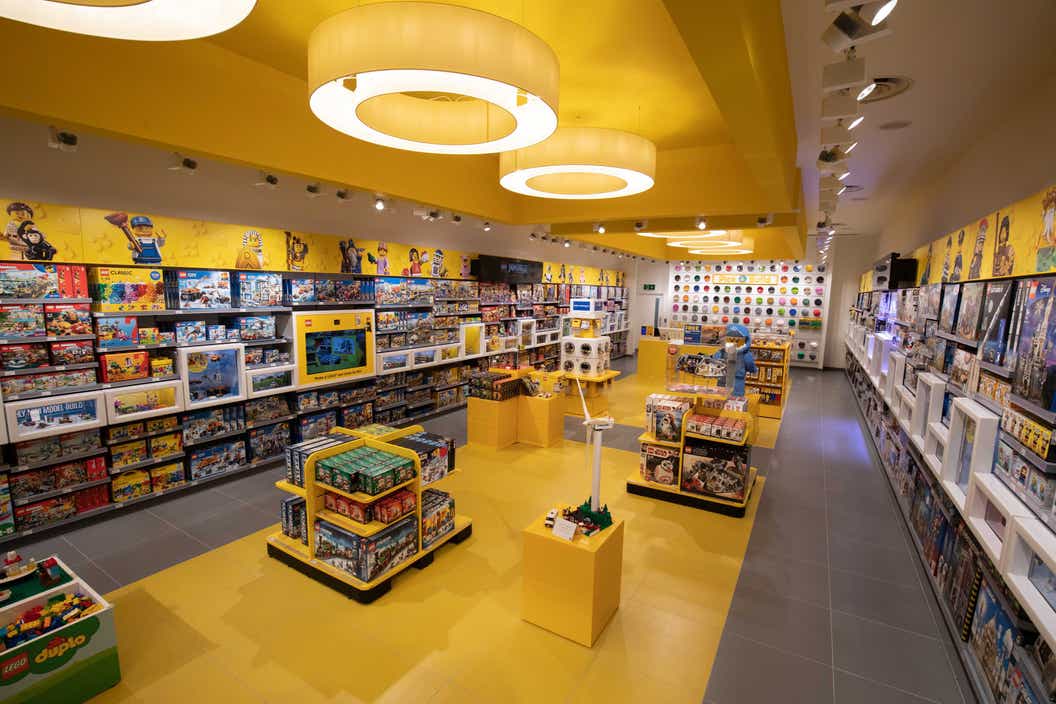 Ready, steady, build: Two new LEGO® stores are coming to the UK in time ...