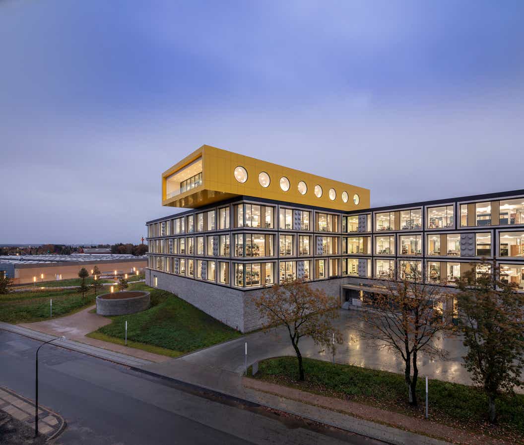 LEGO Campus visuals - About us - LEGO.com US