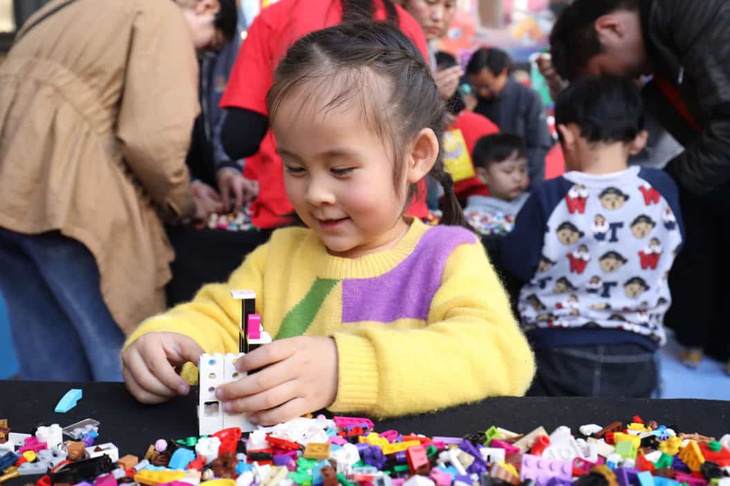 Help rebuild the holidays for 1 million children in need of play ...