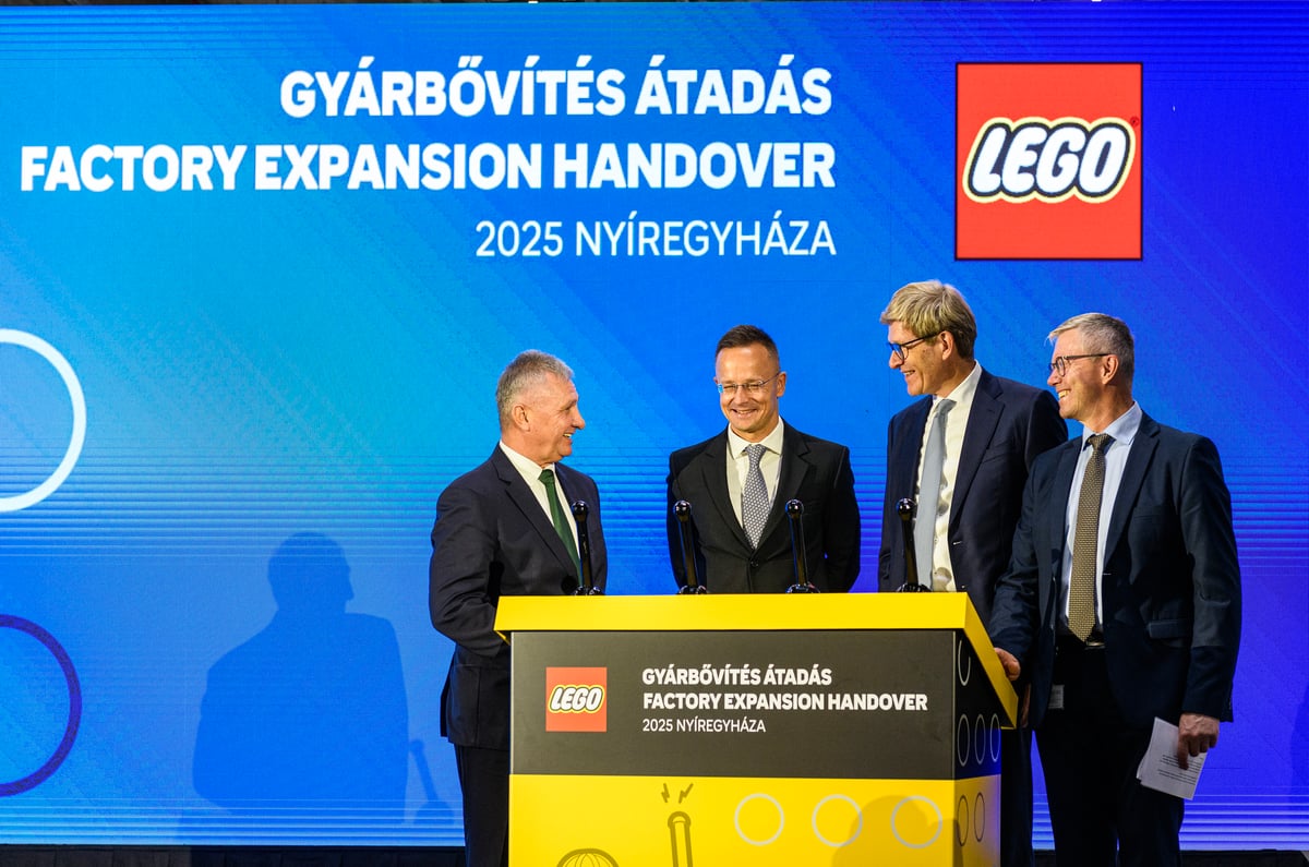 The LEGO Group inaugurates expansion at Hungary factory - About Us ...