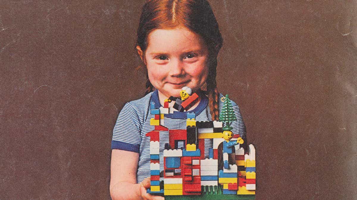 International Women's Day 2021 - About Us - LEGO.com