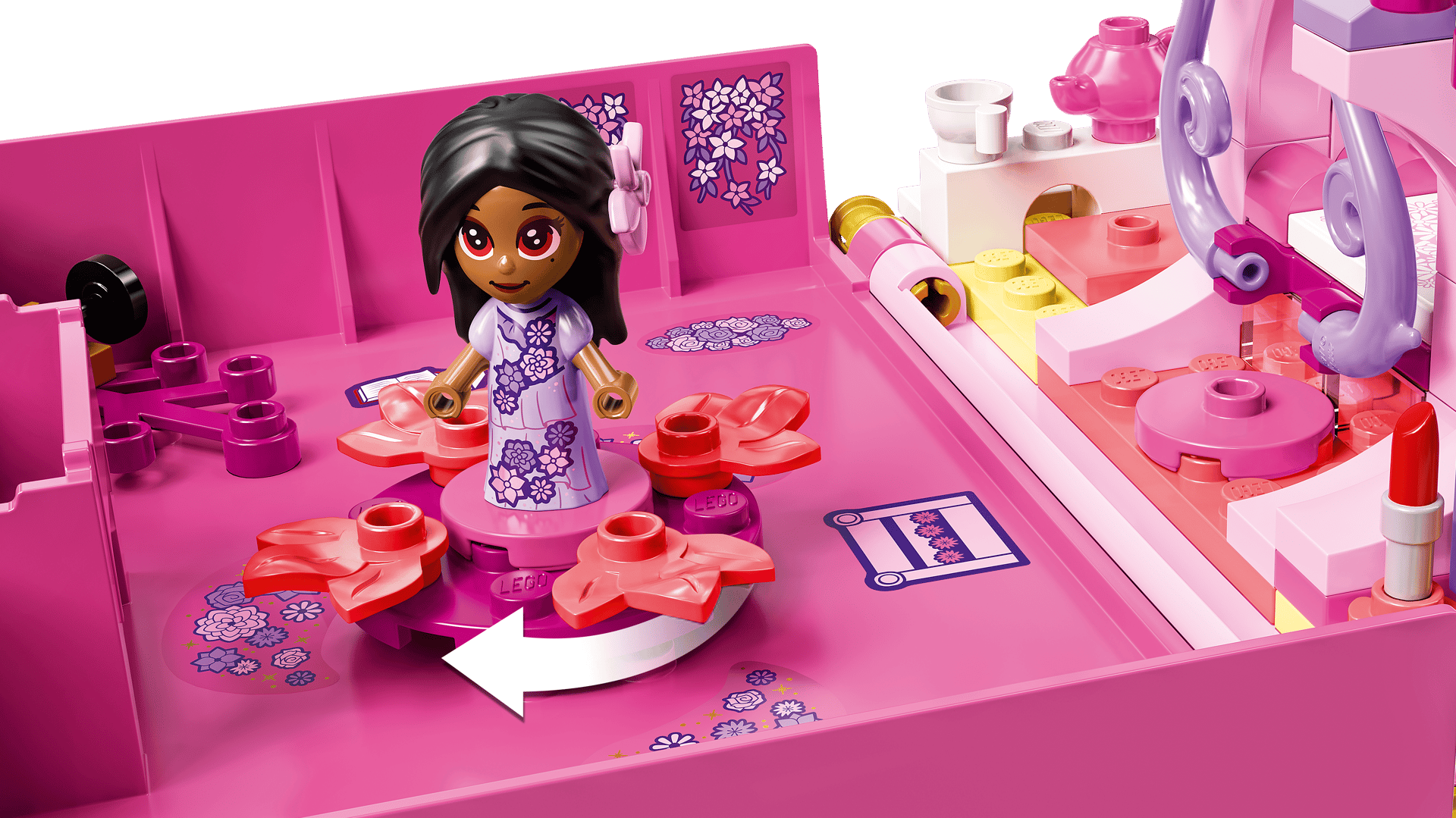 Isabela's Magical Door - Videos - LEGO.com for kids