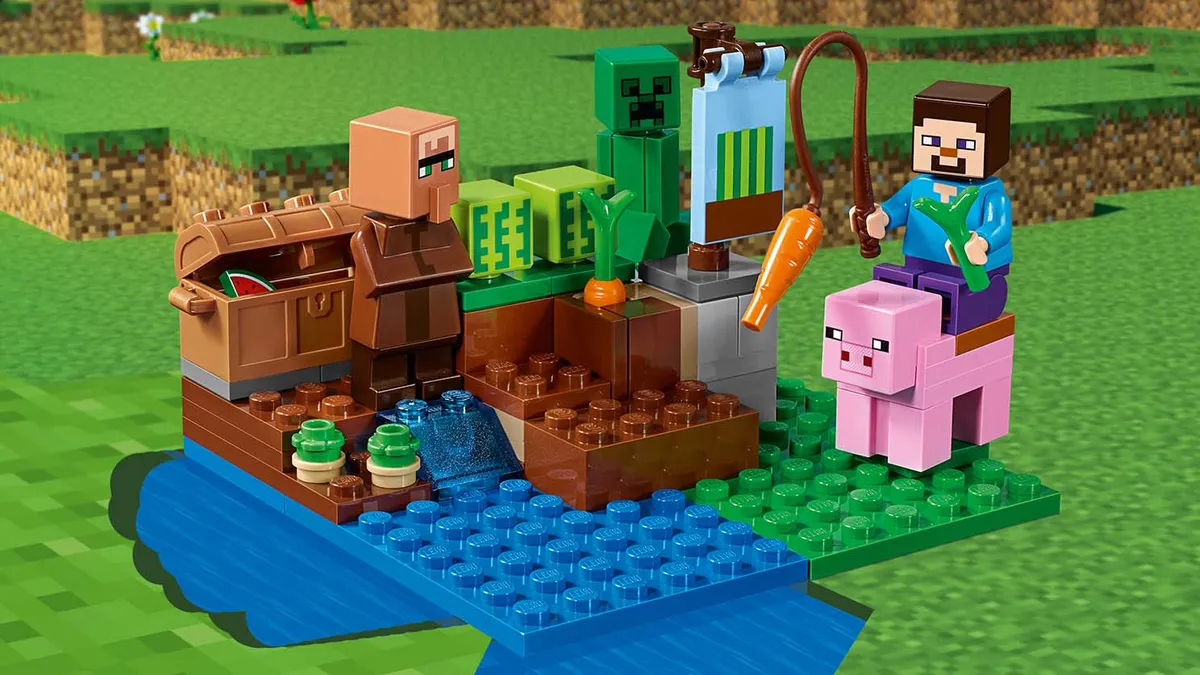 LEGO® Minecraft™ - LEGO.com for kids