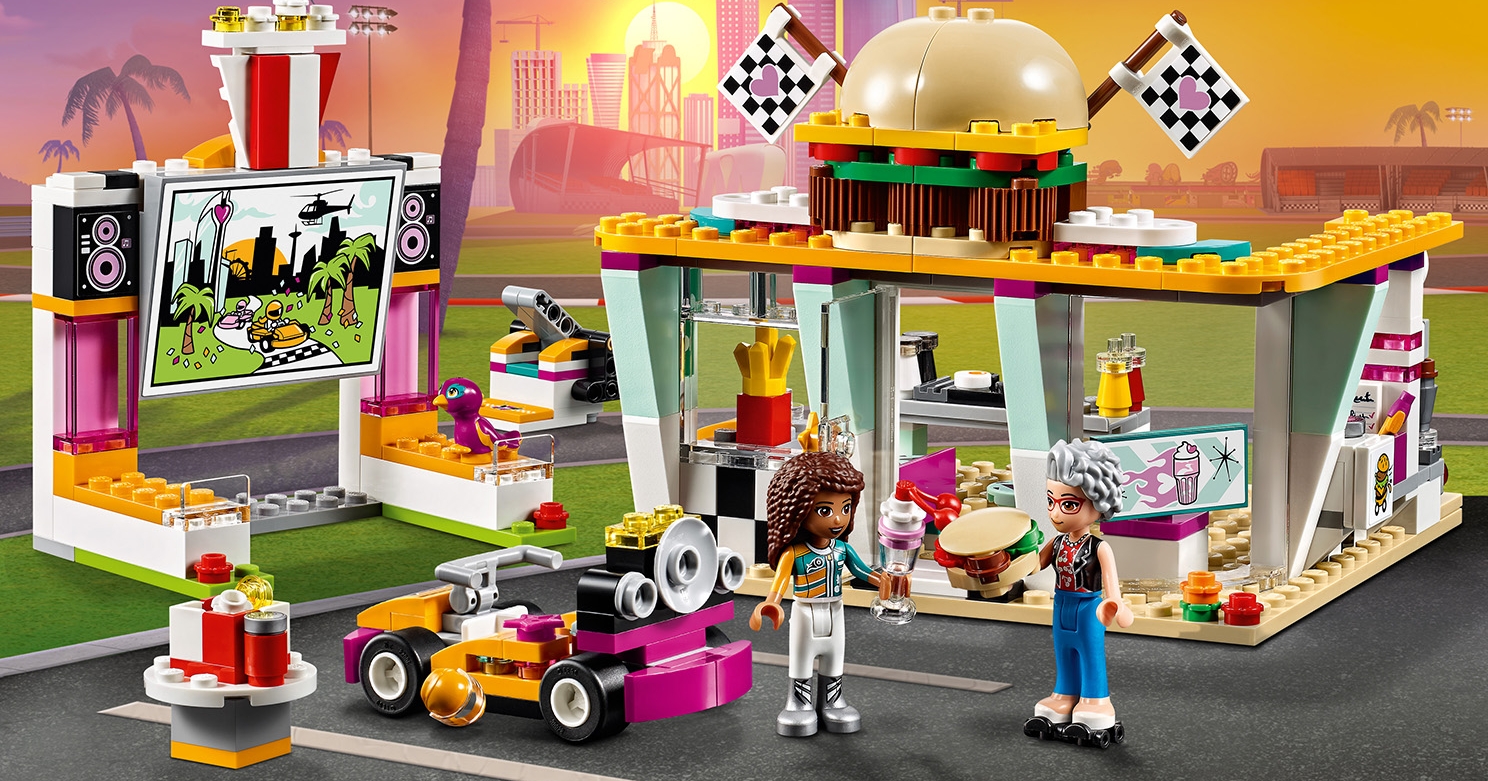 Il fast-food del go-kart - Video - LEGO.it - per i bambini