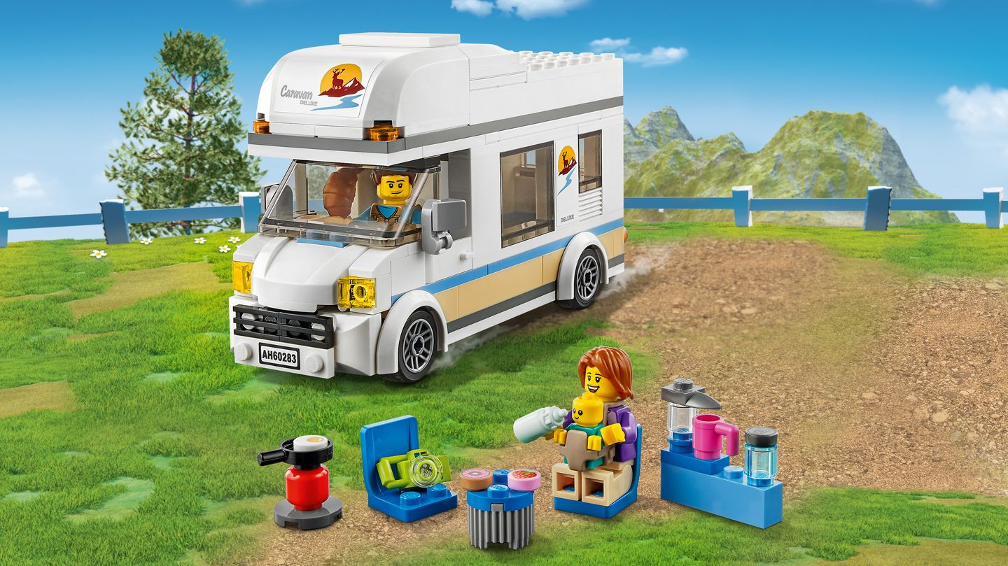 Holiday Camper Van - Videos - LEGO.com for kids