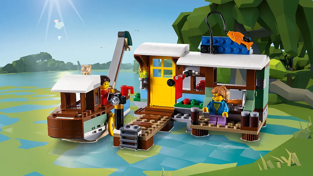 Riverside Houseboat - Videos - LEGO.com for kids