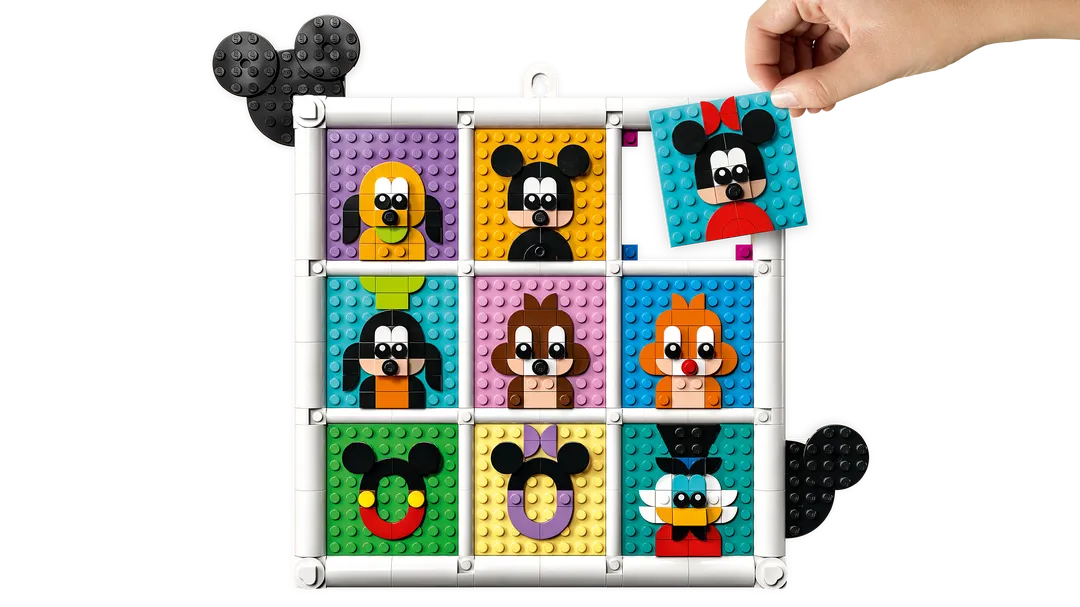 100 Years of Disney Animation Icons - Videos - LEGO.com for kids