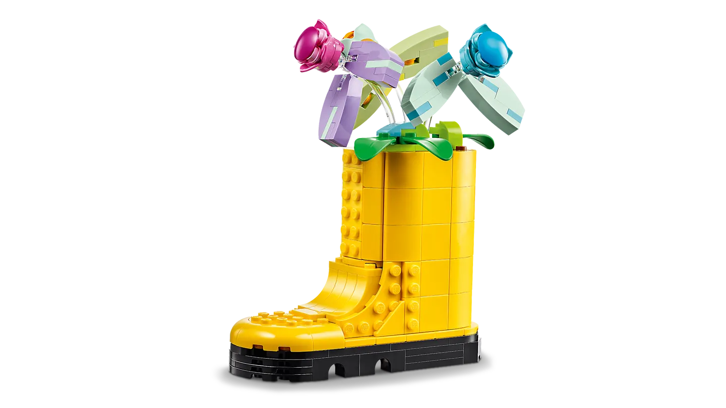 Flowers in Watering Can - Videos - LEGO.com for kids