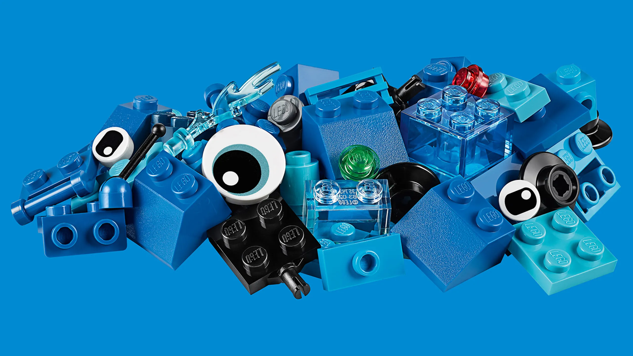 Creative Blue Bricks - Videos - LEGO.com for kids