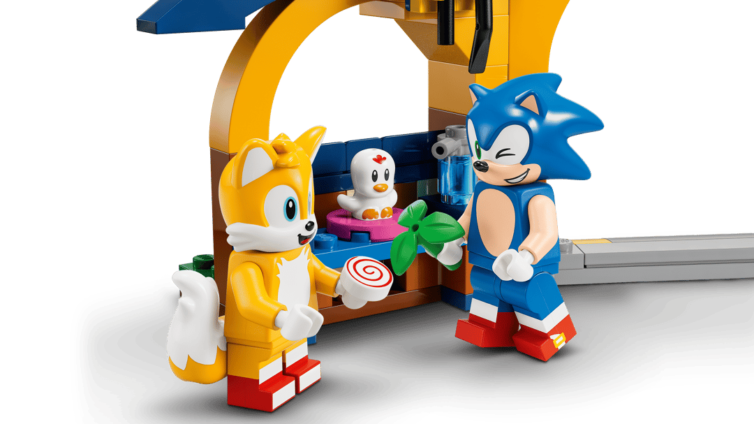 Tails' Workshop and Tornado Plane - Videos - LEGO.com for kids