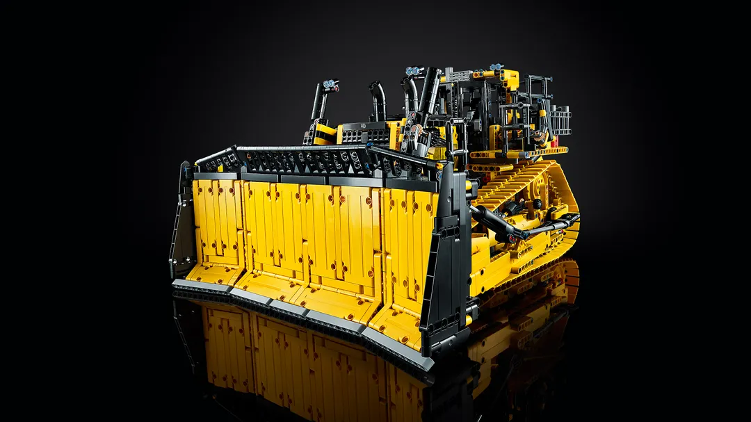 App-Controlled Cat® D11 Bulldozer - Videos - LEGO.com for kids