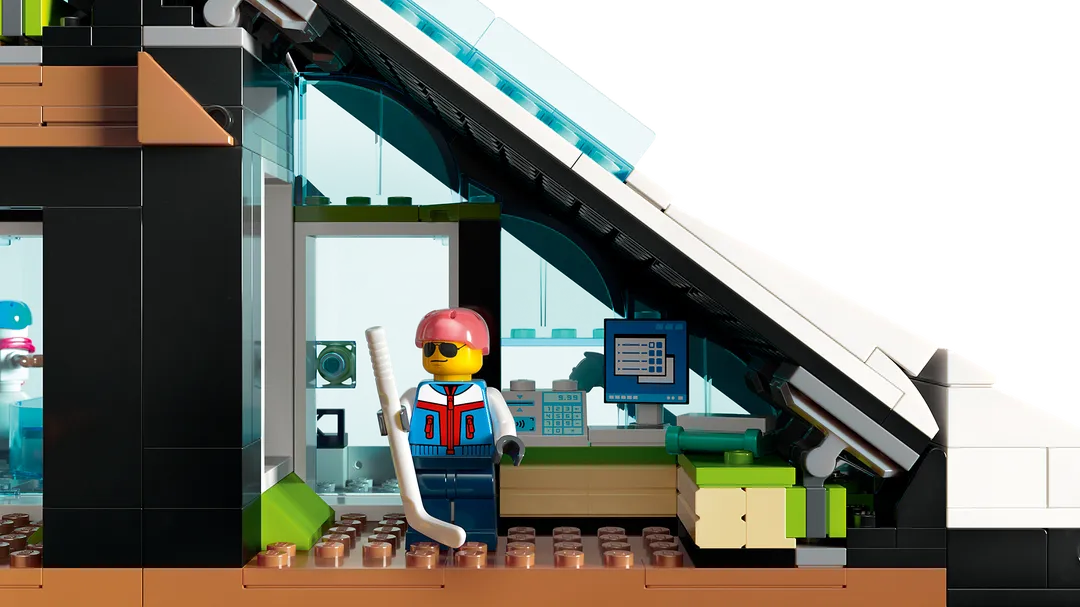 Ski and Climbing Center - Videos - LEGO.com for kids