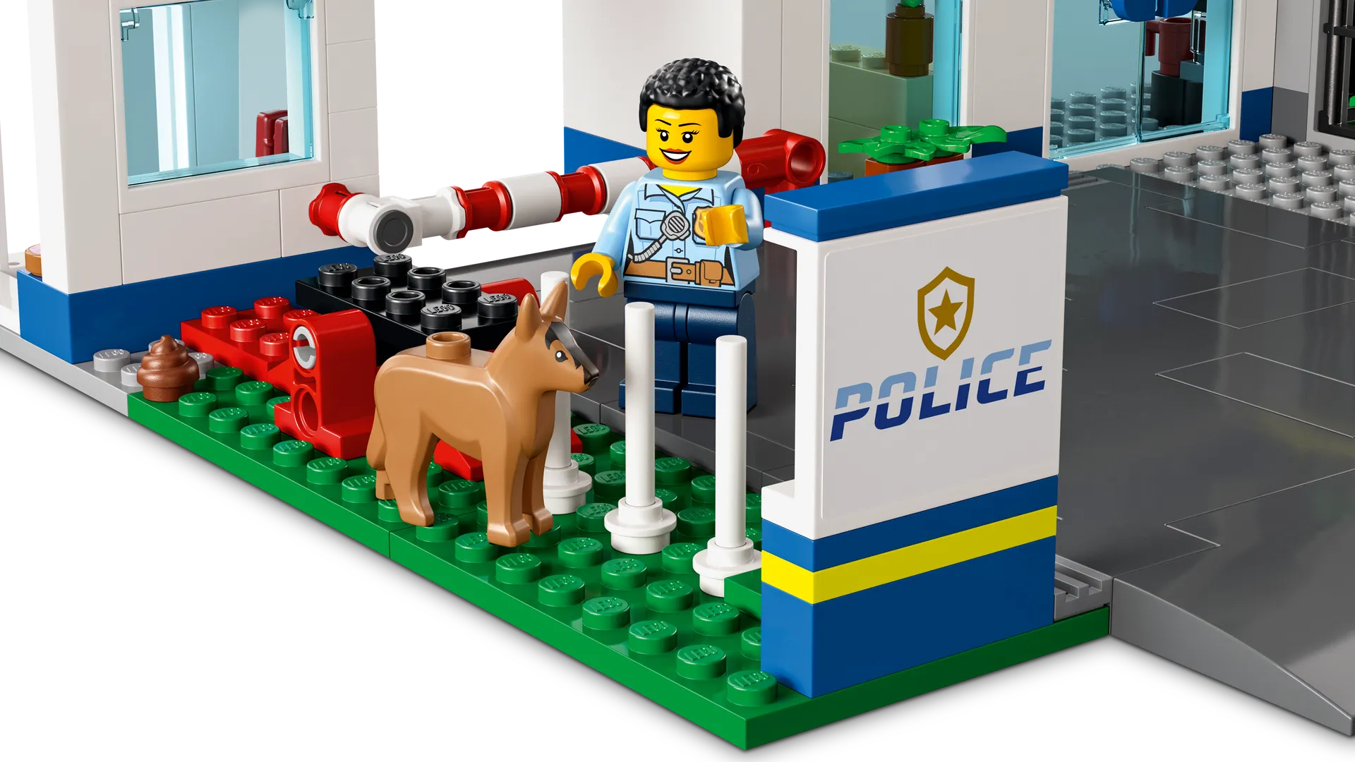 Police Station - Videos - LEGO.com for kids