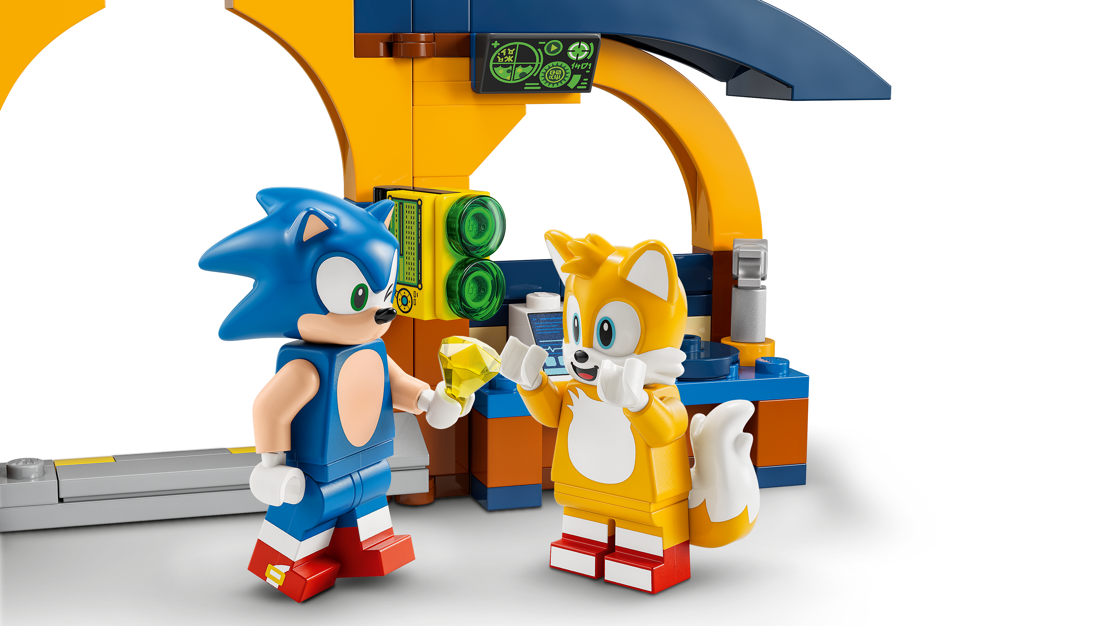 Tails' Workshop and Tornado Plane - Videos - LEGO.com for kids