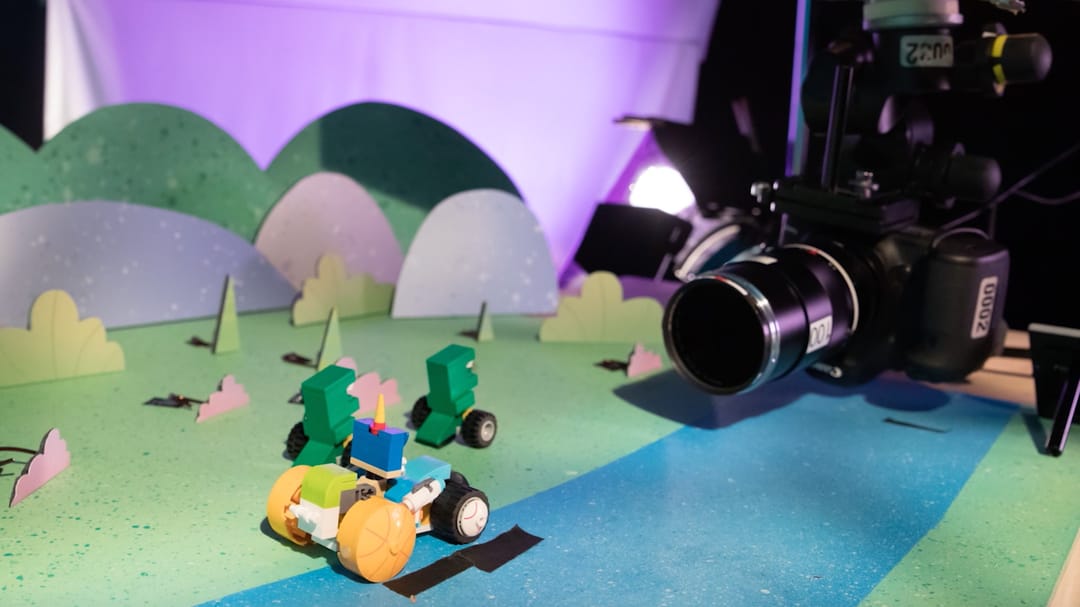 Unikitty™ & Dr. Fox™ lab experiment gone wrong! FULL VERSION - LEGO ...