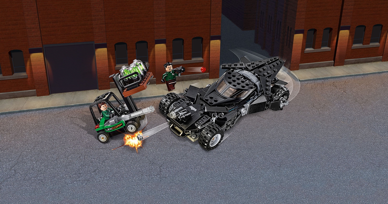 크립토나이트 공격 - 비디오 - 어린이를 위한 LEGO.com