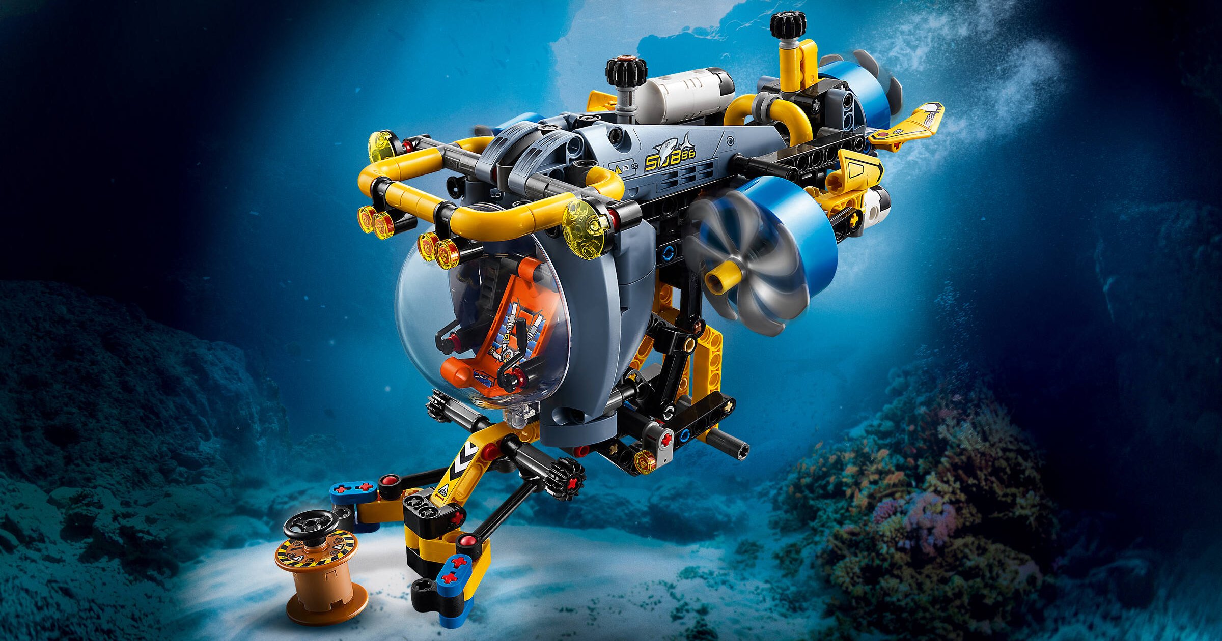 Deep-Sea Research Submarine - Videos - LEGO.com for kids