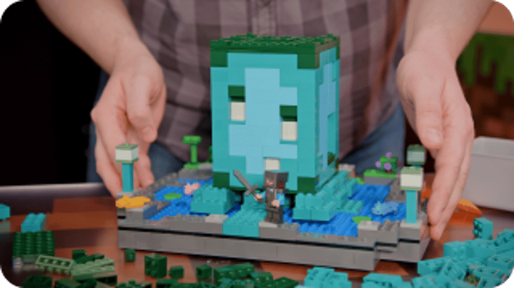 LEGO® Minecraft™ - LEGO.com for kids