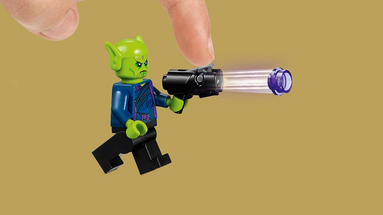Captain Marvel and The Skrull Attack - Videos - LEGO.com for kids