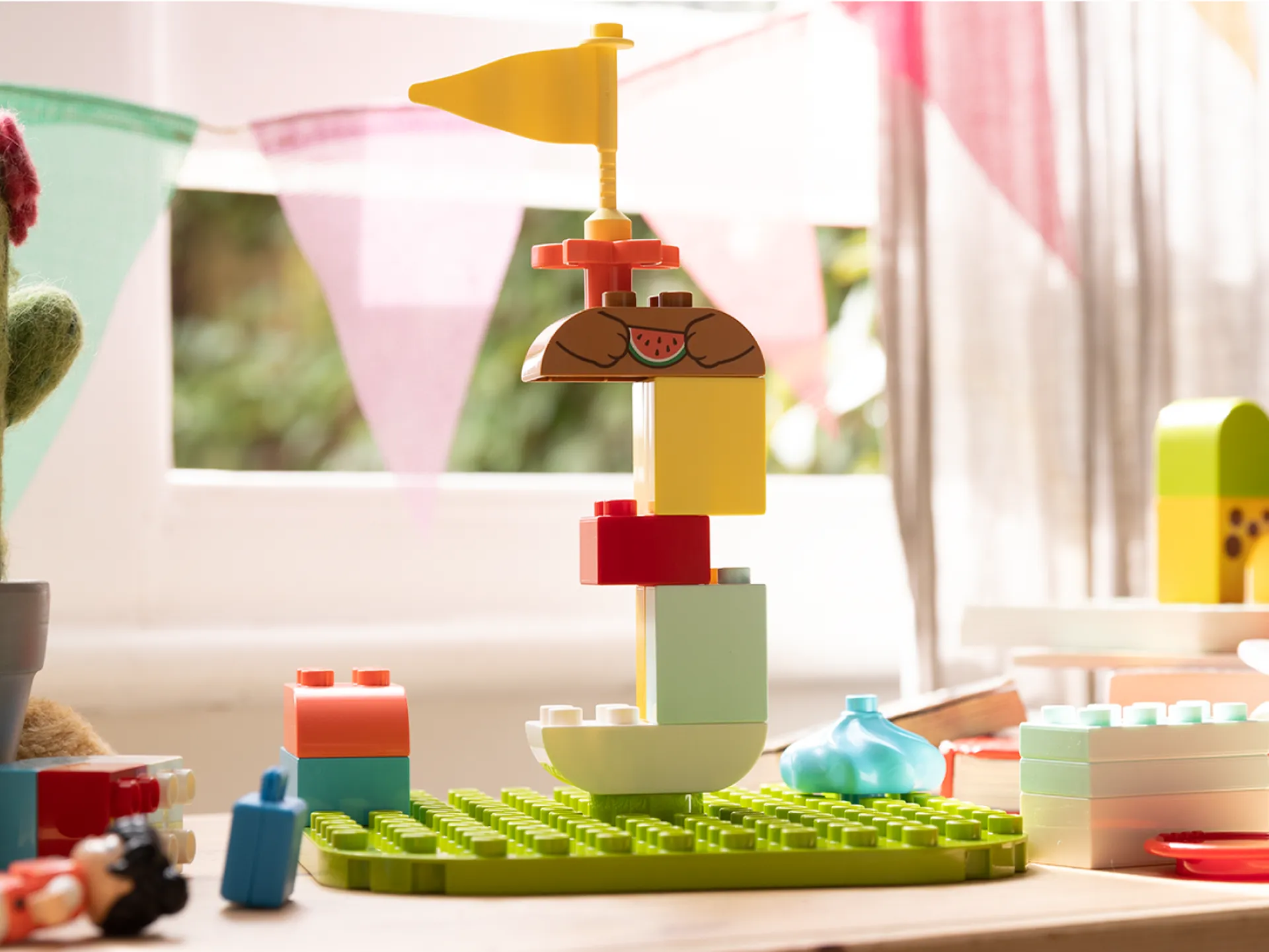 Build a birthday countdown clock | LEGO.com for families