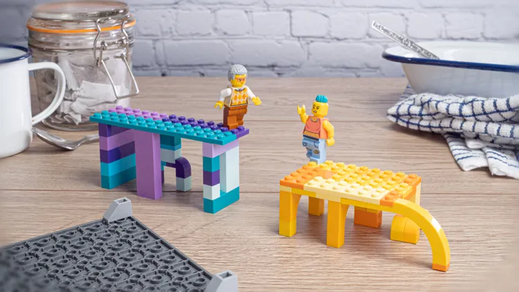 Let’s build bridges | LEGO.com for families