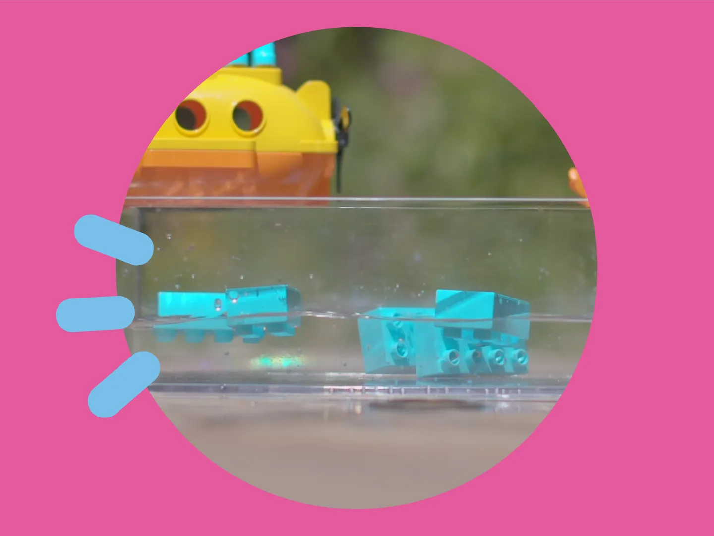 Feeding a hungry LEGO® DUPLO® whale | LEGO.com for families