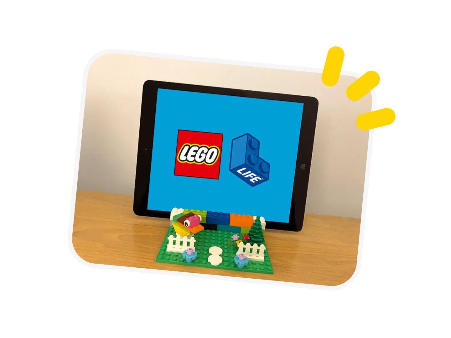Build a LEGO® Phone Stand | LEGO.com for families