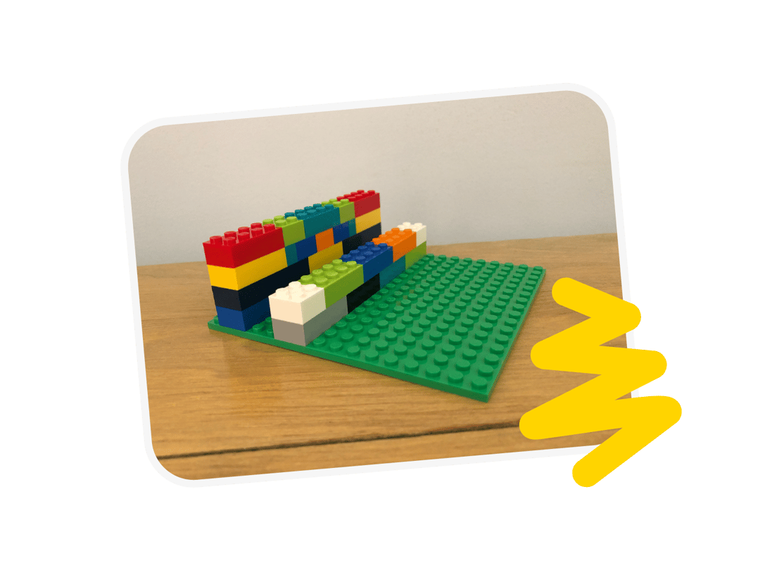 Build a LEGO® Phone Stand | LEGO.com for families