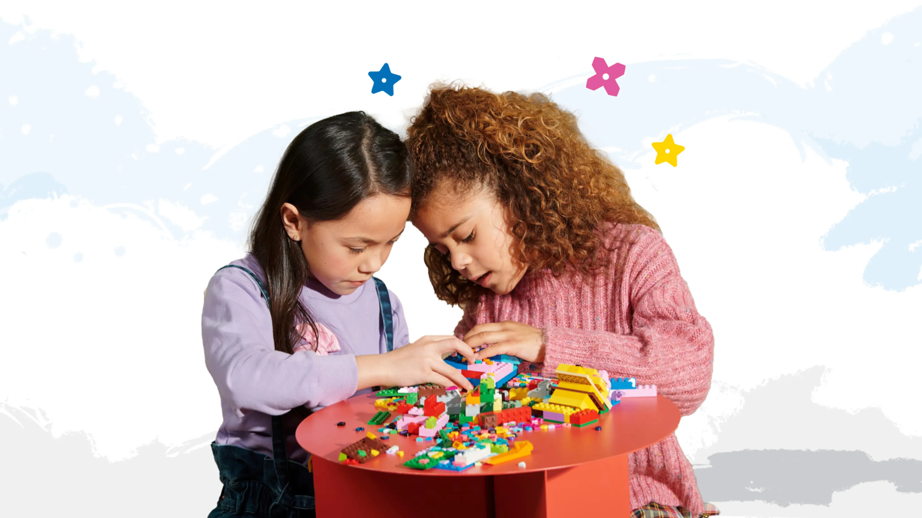 Build two holiday stockings | LEGO.com for families