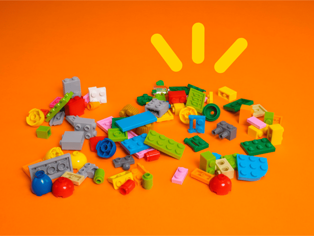 Build a Space Station together | LEGO.com for families