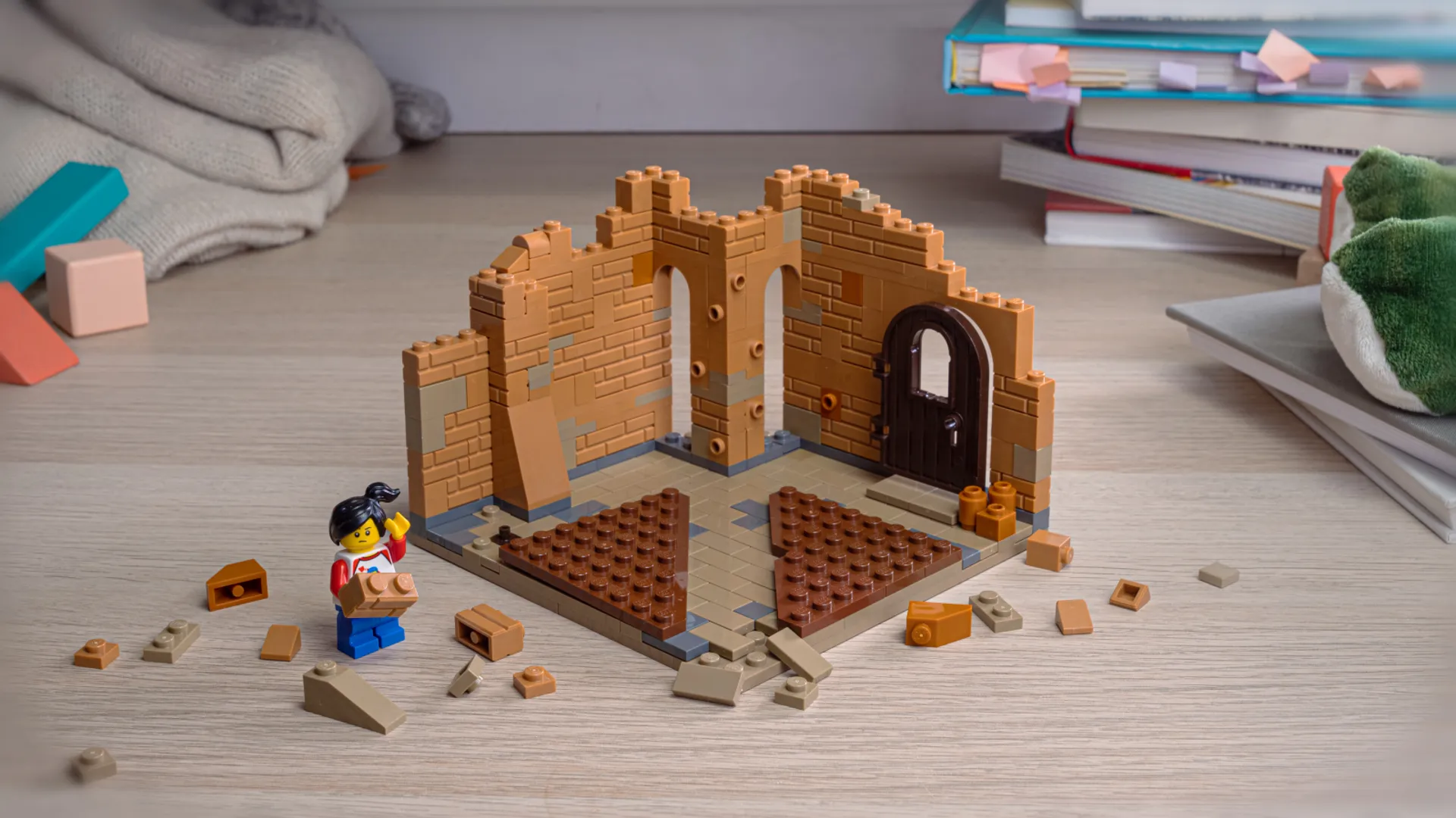 Grow a LEGO® spring garden | LEGO.com for families