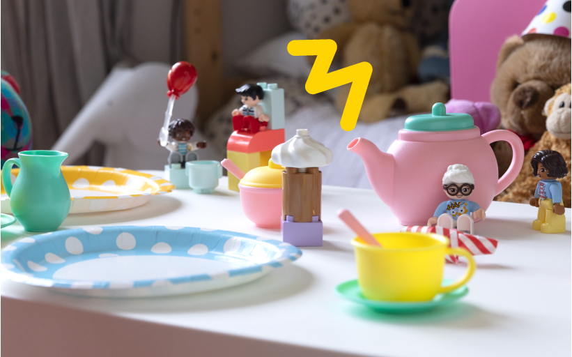 LEGO® DUPLO® Birthday Tea Party | LEGO.com for families