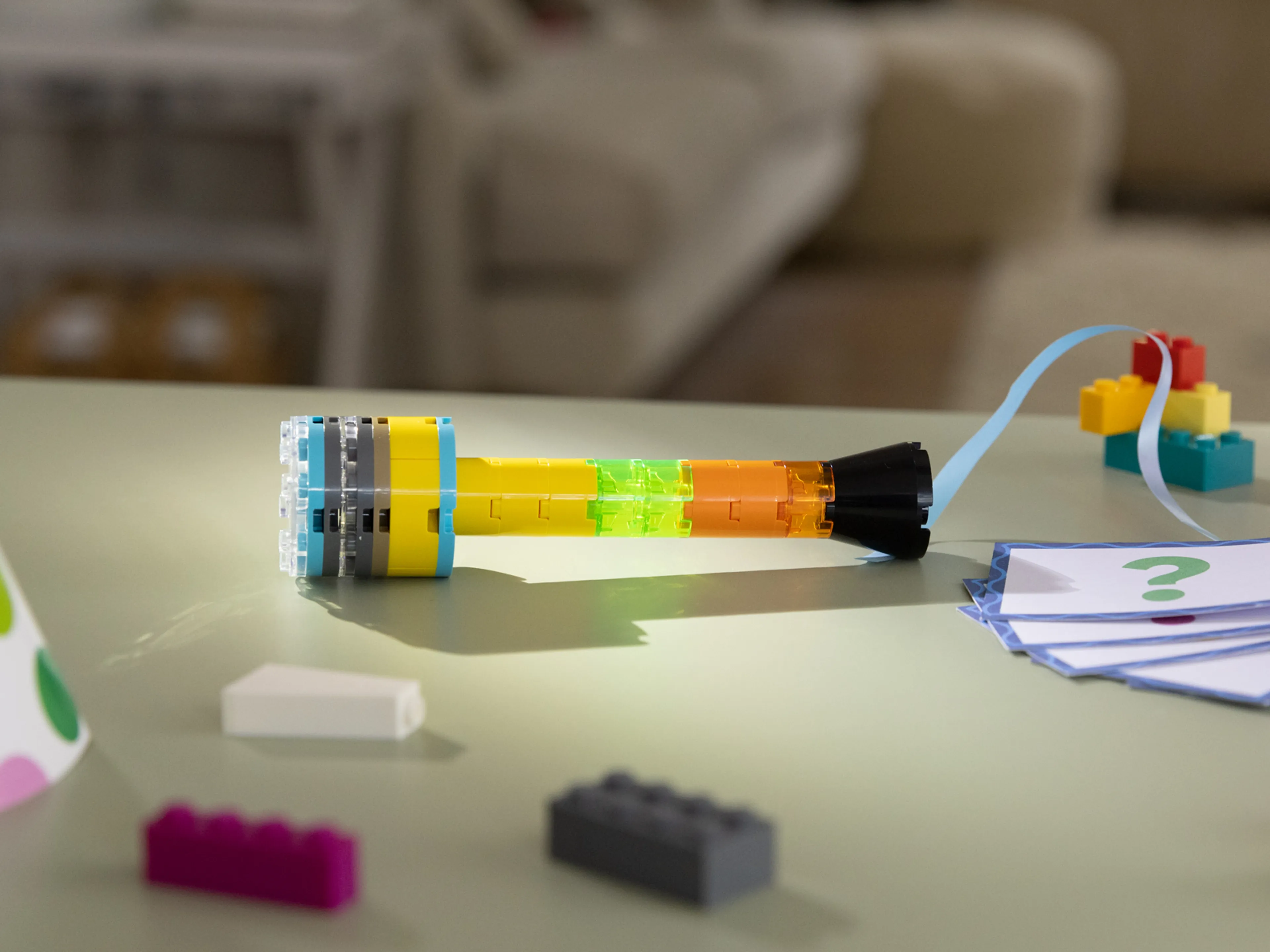 Film a birthday interview | LEGO.com for families