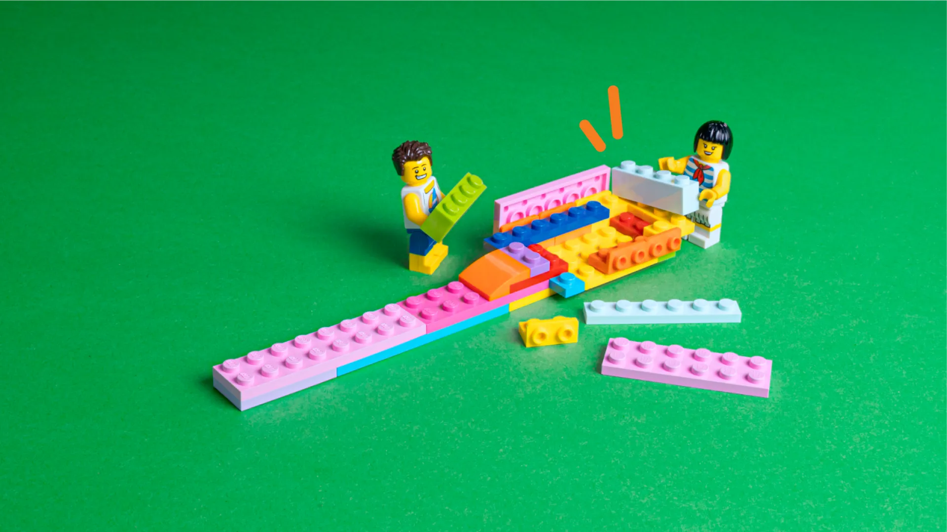 Egg-and-spoon race with LEGO® bricks | LEGO.com for families