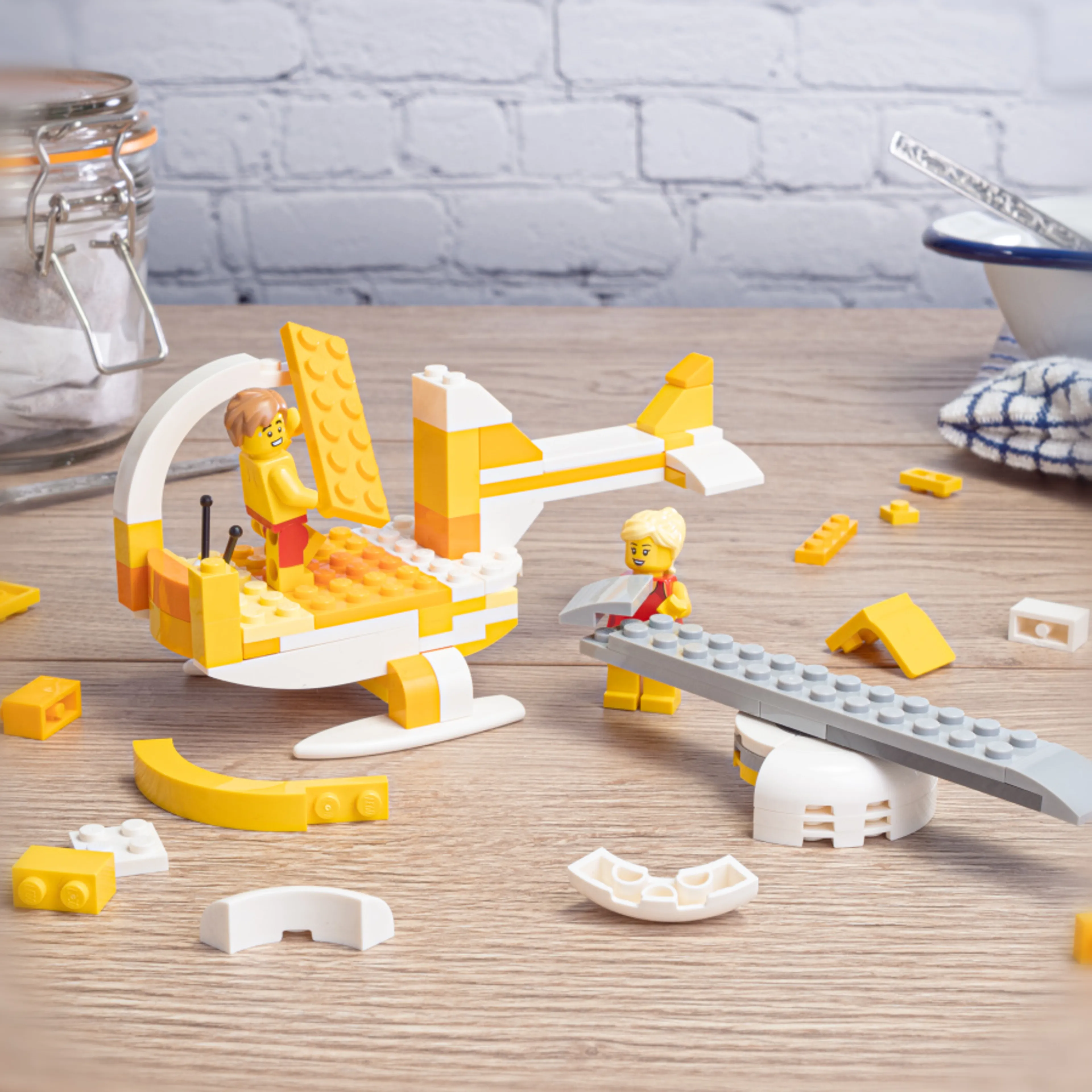 Build your own hero | LEGO.com for families