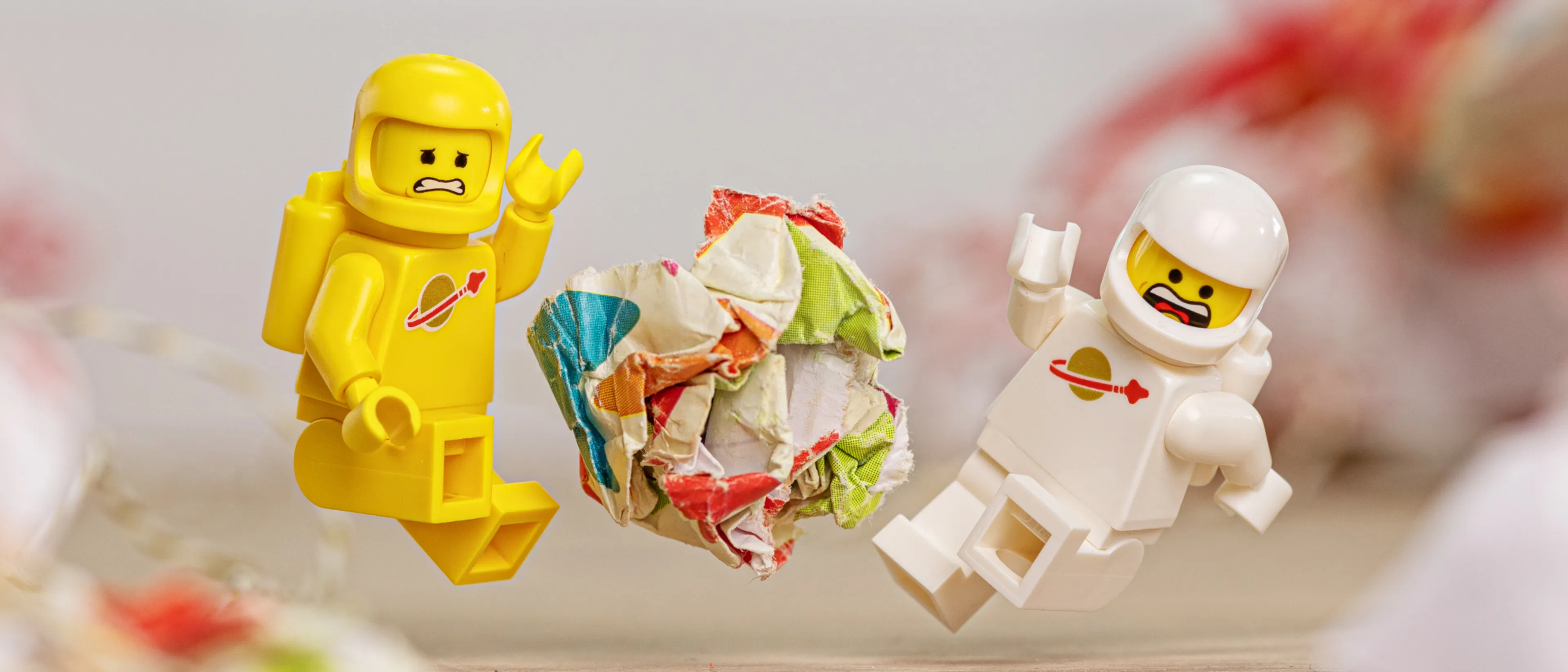 Paper asteroids | LEGO.com for families