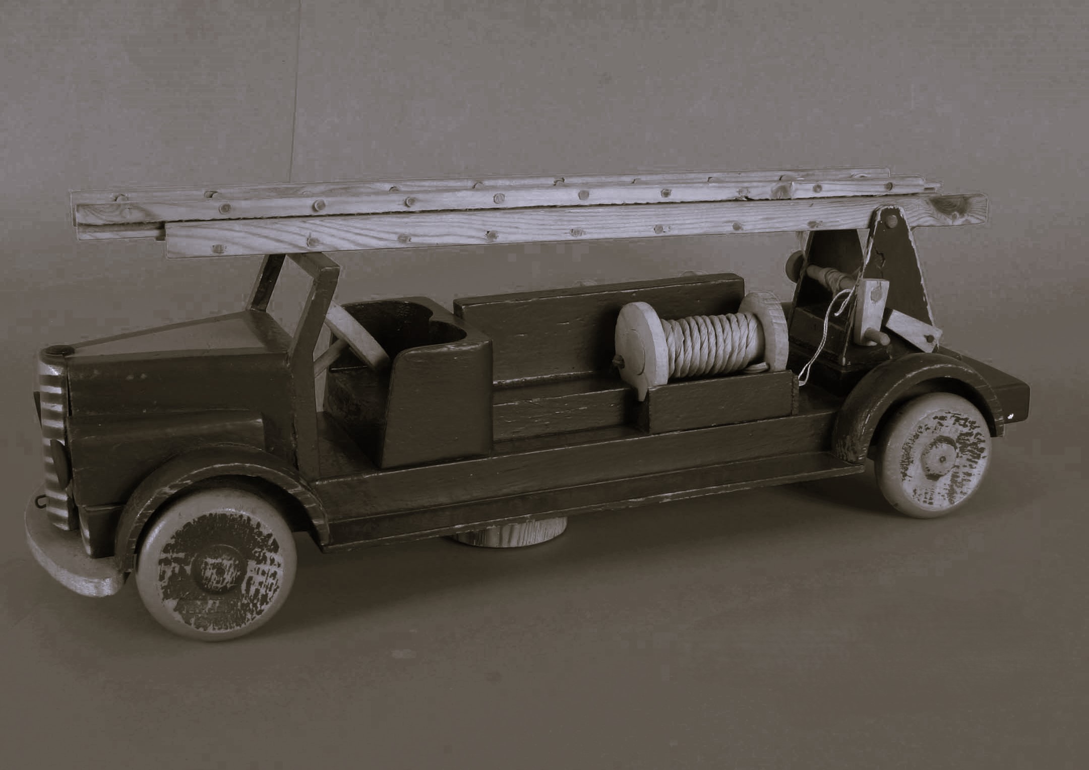 Fire Ladder | LEGO® History | LEGO.com GB