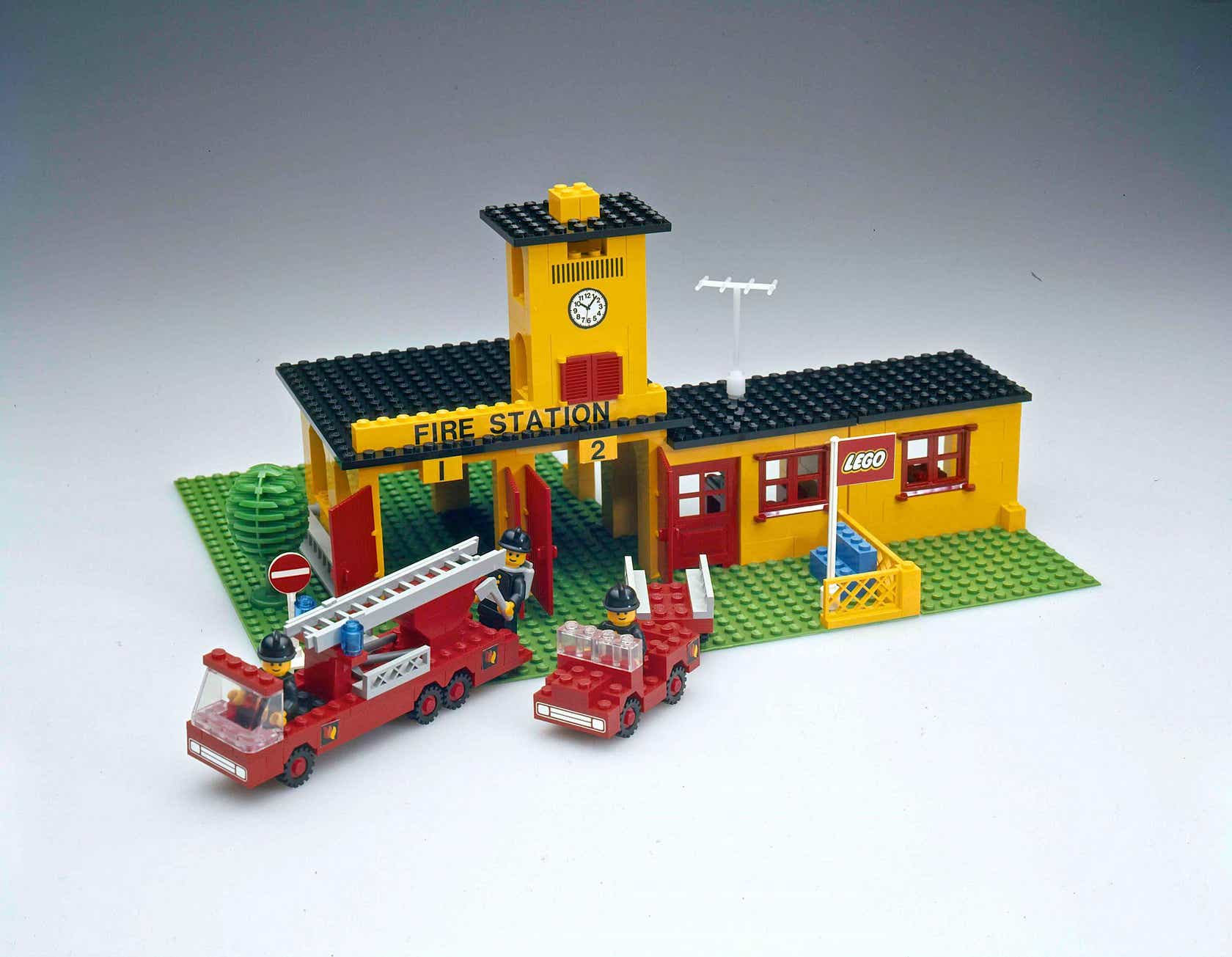 LEGO® City - LEGO® History - LEGO.com US