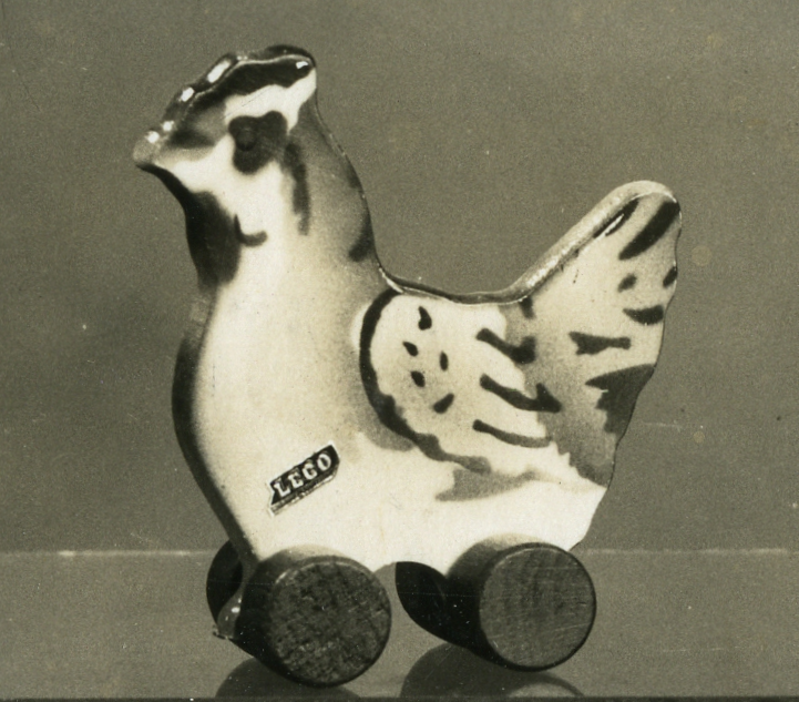 Hen/ Rooster | LEGO® History | LEGO.com US