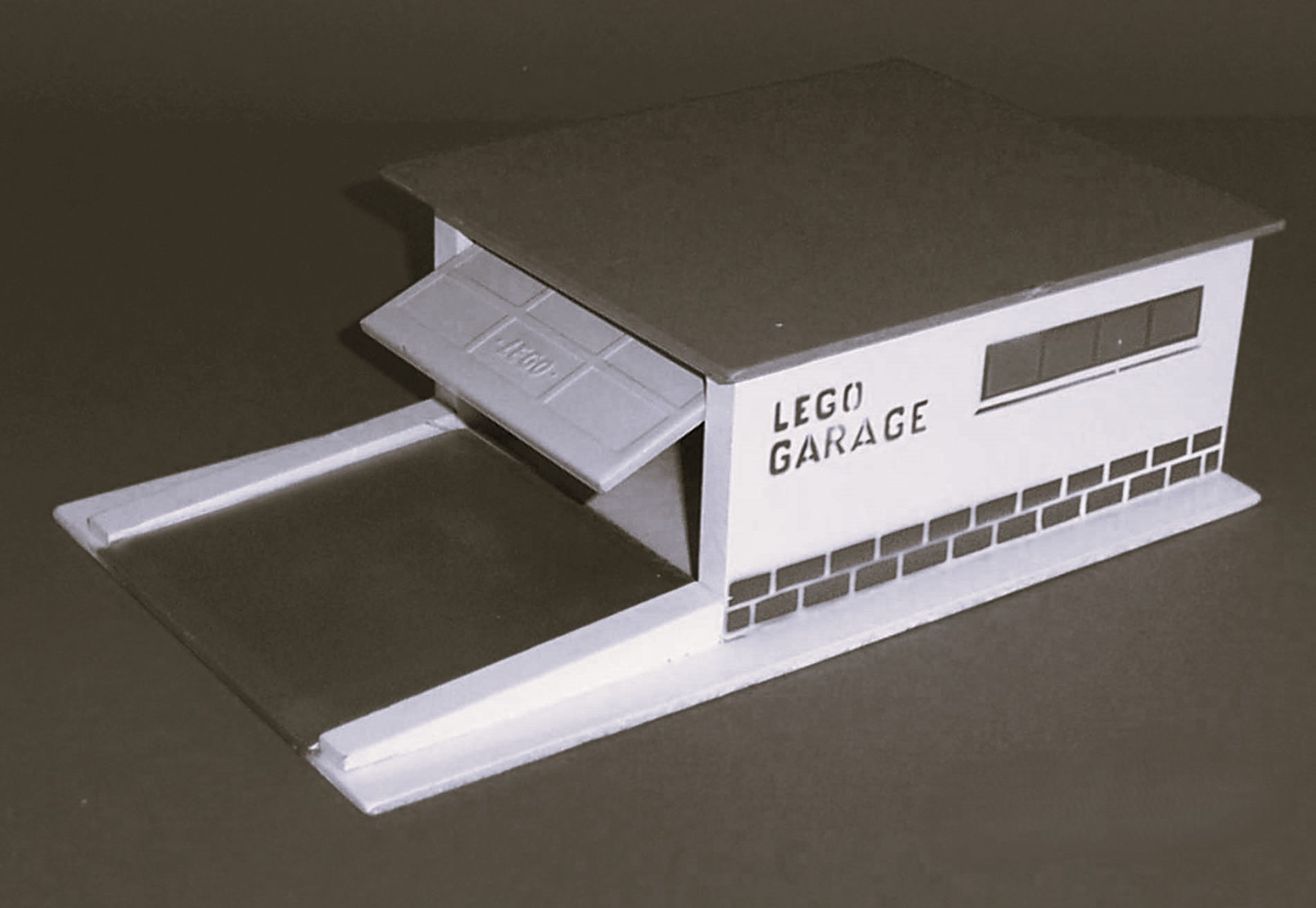 LEGO Garage, Single | history | LEGO.com US