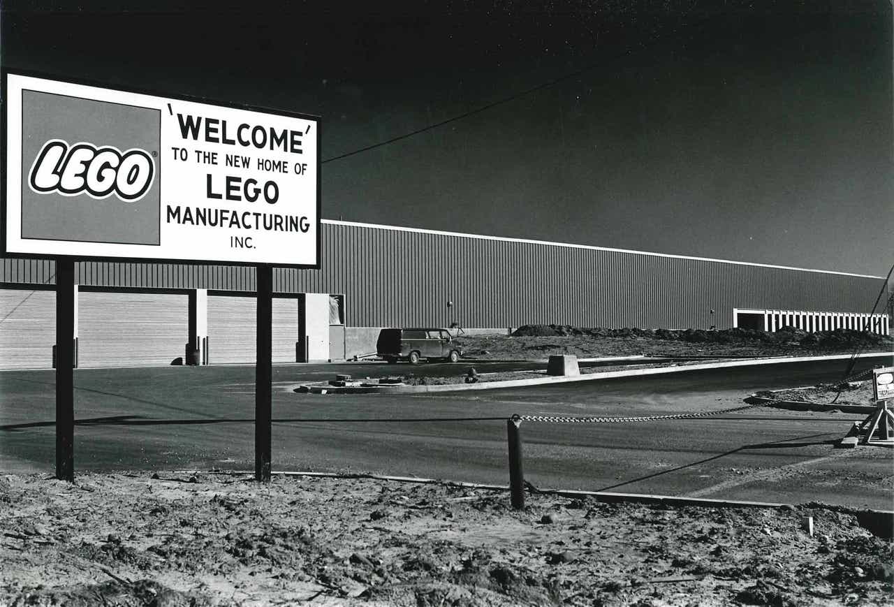 Production of LEGO® bricks in North America - LEGO® History - LEGO.com US