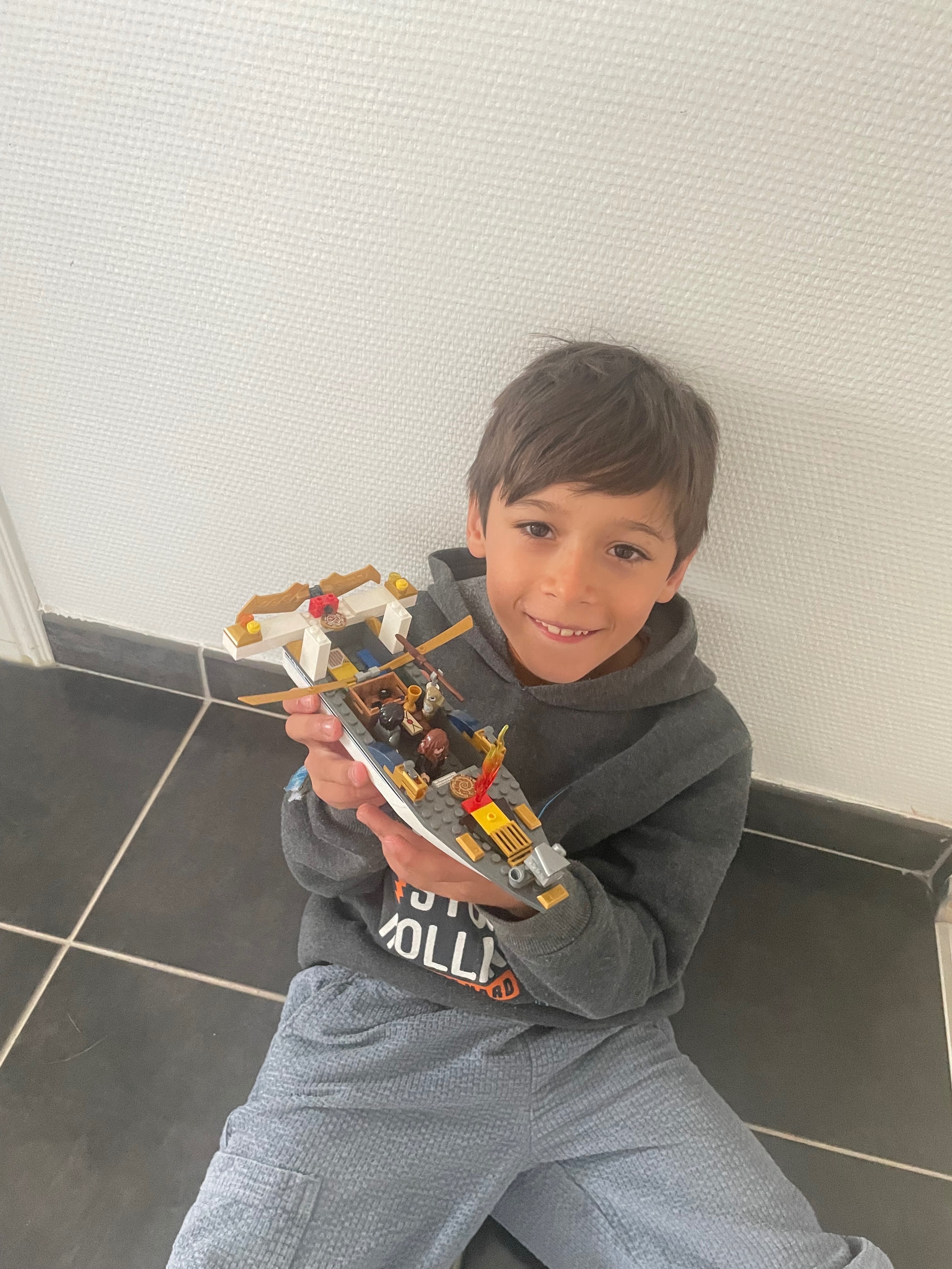 Revistas LEGO® gratis para peques | LEGO® Shop oficial MX