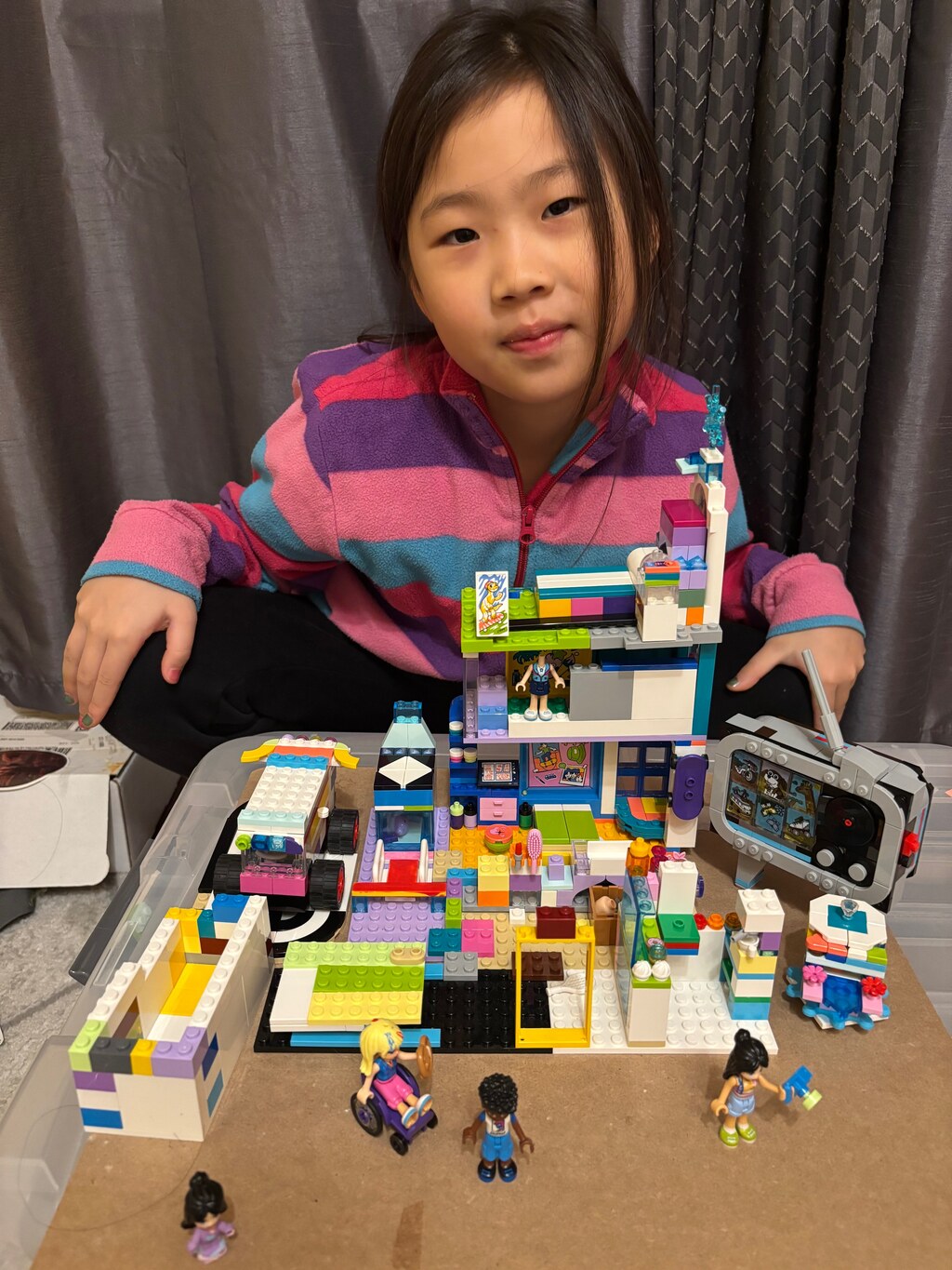 Free LEGO® magazines for Kids | Official LEGO® Shop CA