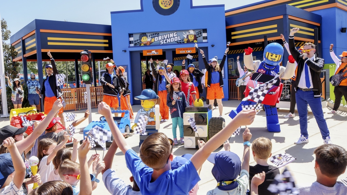 New Driving Schools Reopen, Starting All-New Summer Journey at LEGOLAND ...