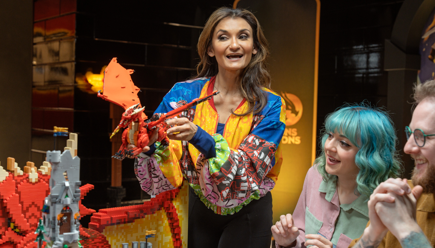 How we built a LEGO® brick DUNGEONS & DRAGONS® table (for the ultimate ...